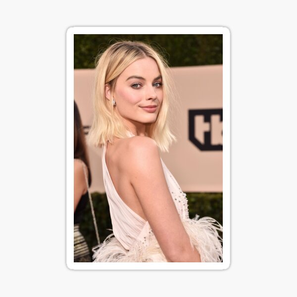 "margot robbie" Sticker for Sale by LaurenSwiffin | Redbubble