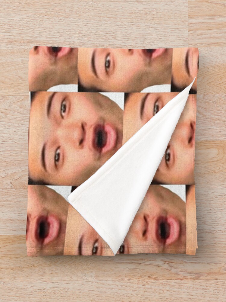 "PogU Twitch Emote " Throw Blanket by Mash701 | Redbubble