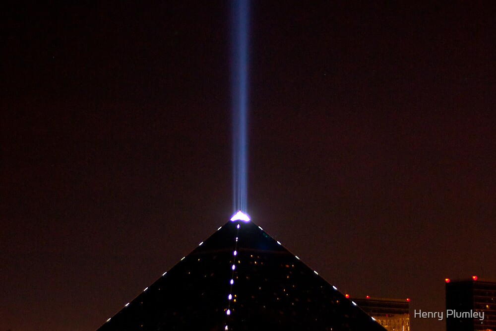 "The Luxor spotlight, Las Vegas, Nevada" by Henry Plumley | Redbubble