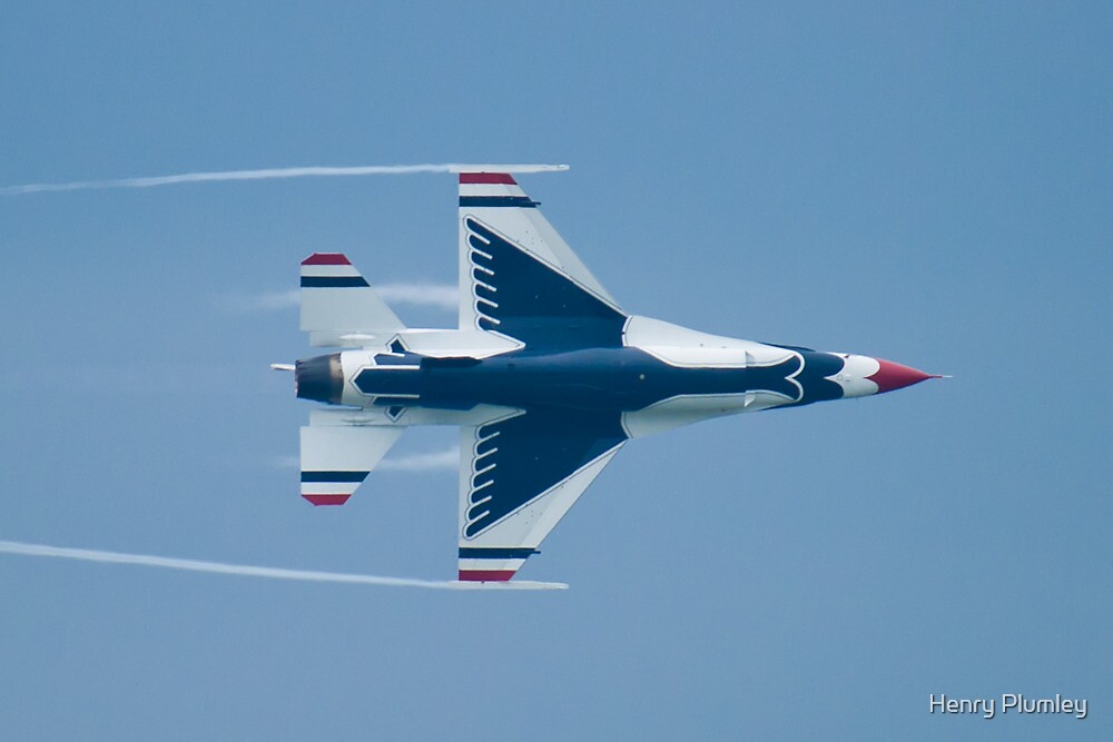 "USAF Thunderbirds Lead Solo 5 Vapor Trails" by Henry Plumley | Redbubble
