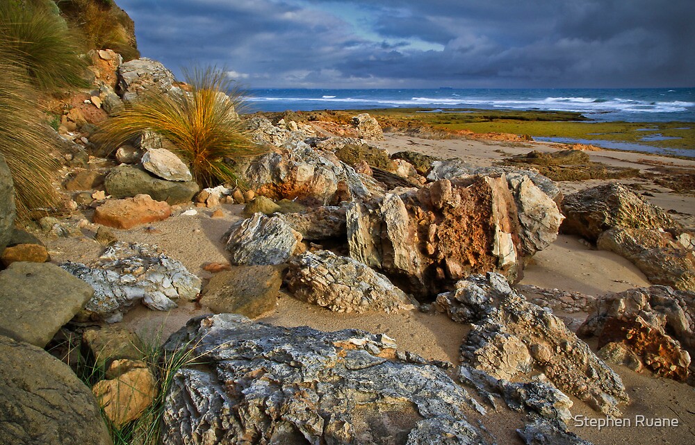 "Rocky Foreshore Barwon Heads" by Stephen Ruane | Redbubble