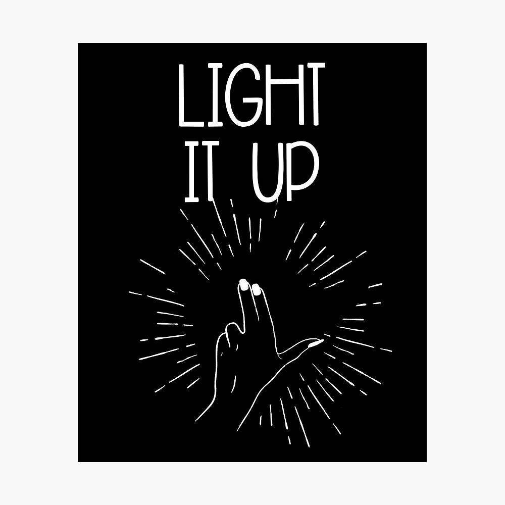 bryce quinlan SHIRT || crescent city house of earth and blood Light it ...