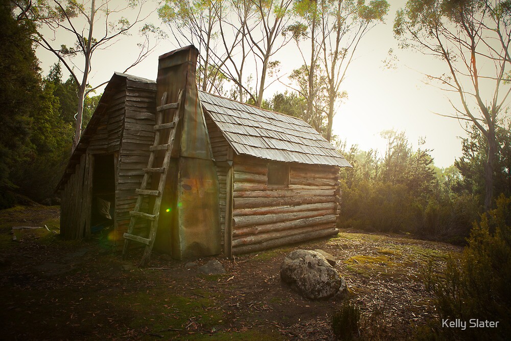 « Lake Meston Hut, Tasmania » par Kelly Slater | Redbubble
