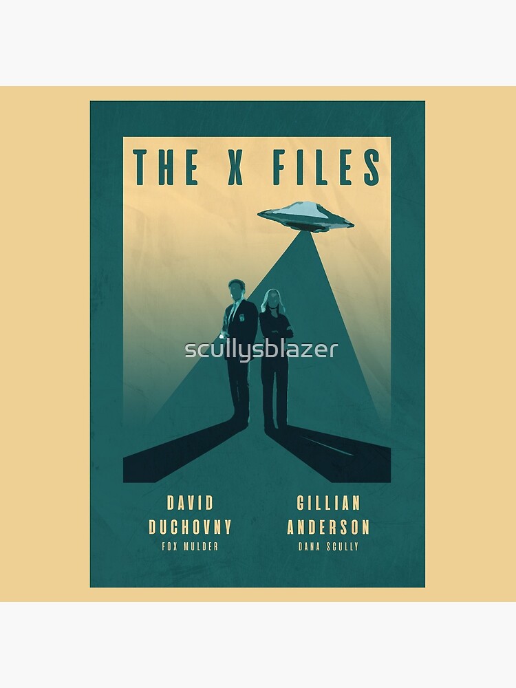 "The X Files Mulder and Scully David Duchovny and Gillian Anderson ...
