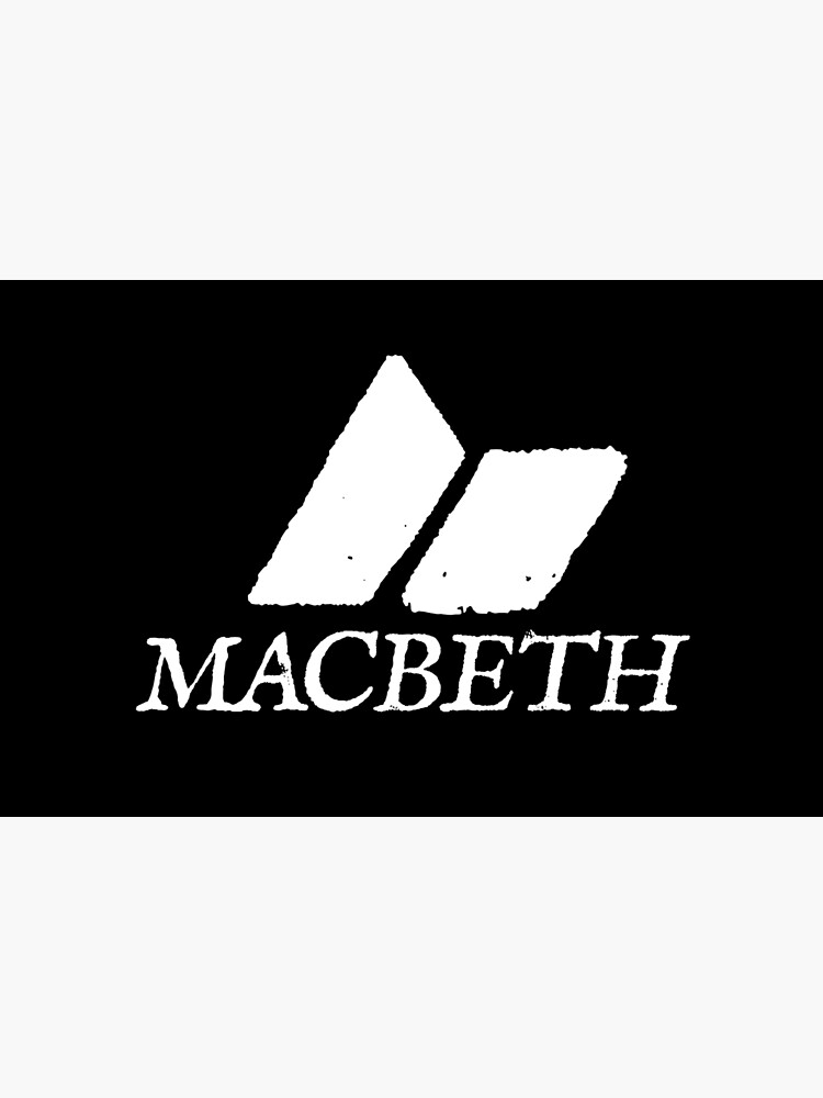 Imagen Del Logotipo De Macbeth. Camiseta MacGyver | Tienda Online