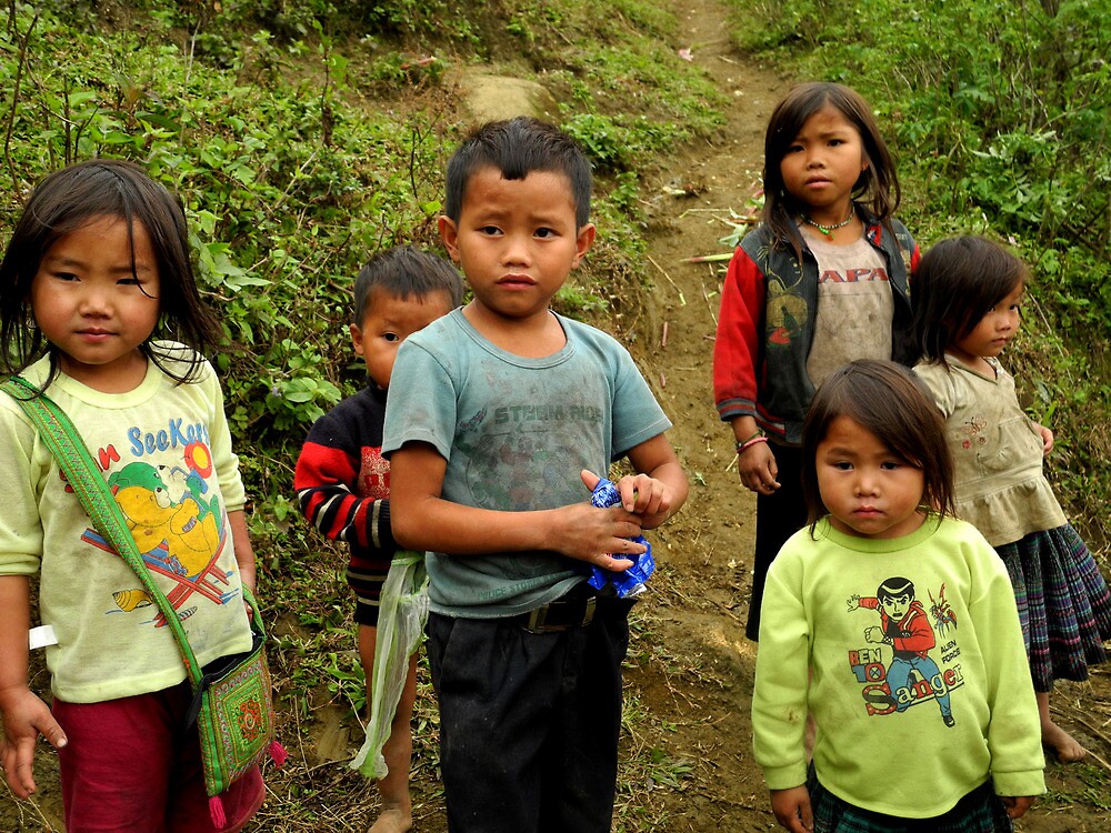 "Little Vietnamese kids" by mojgan | Redbubble