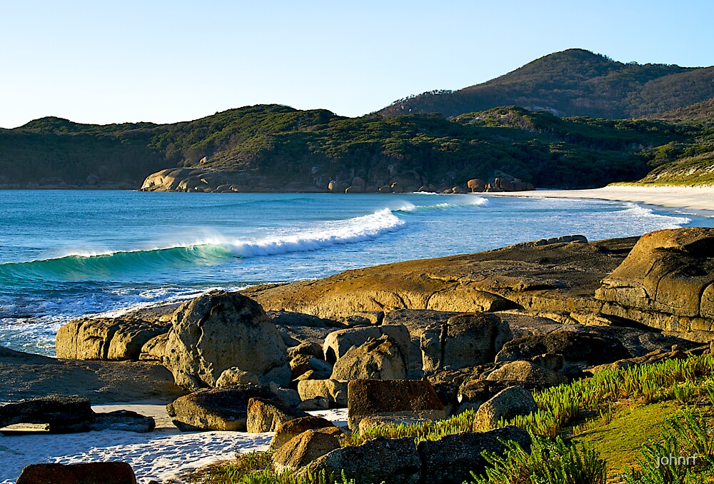 "Surf at Squeaky Beach, Wilsons Promontory National Park in Victoria ...