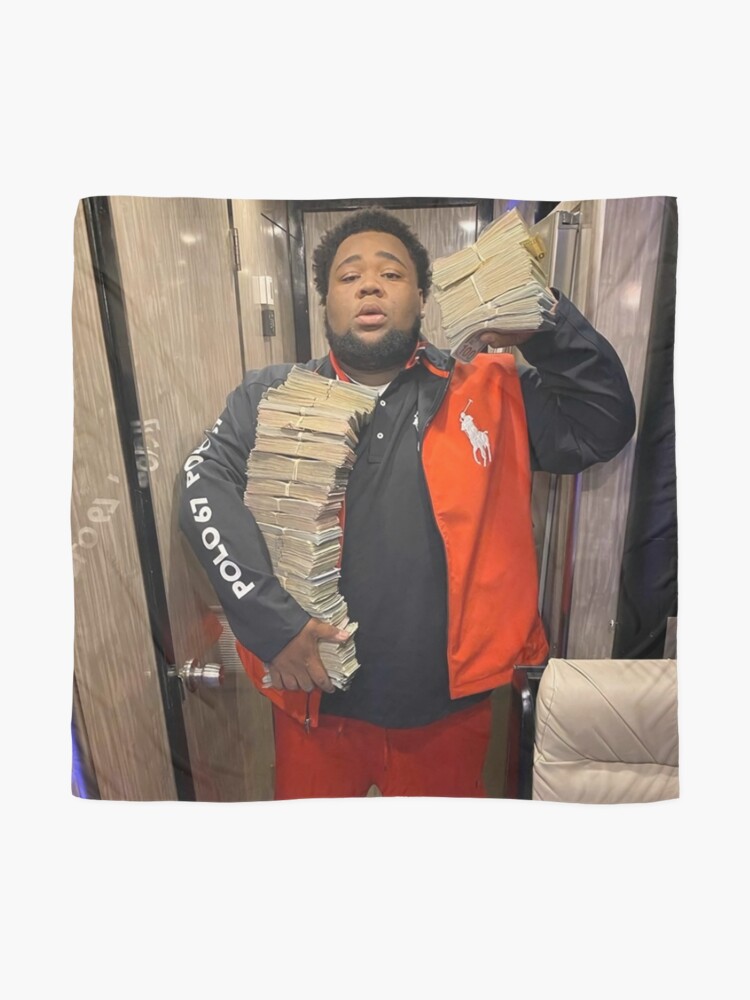 "heart on ice" Scarf for Sale by martinamaur6 | Redbubble