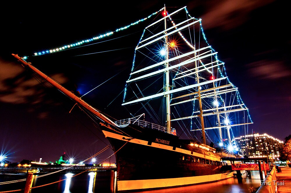 "Moshulu Restaurant, Philadelphia" by Eric Tsai | Redbubble