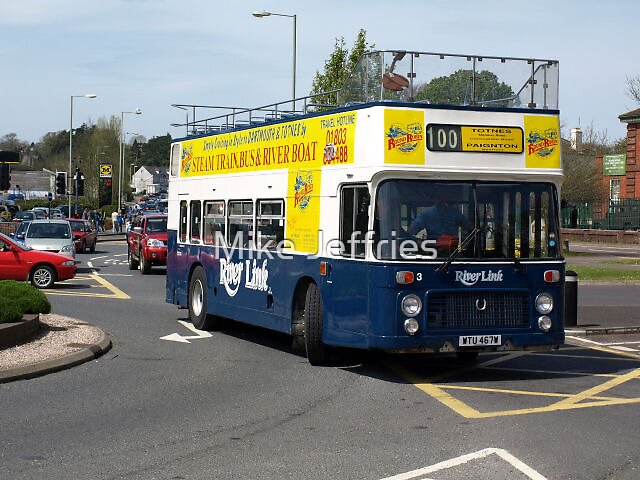 "Riverlink." by Mike Jeffries | Redbubble