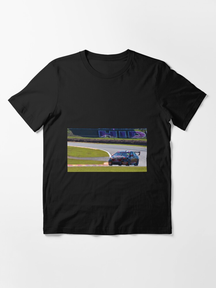 "V8 Supercars Hidden Valley Northern Territory" T-shirt for Sale by ...