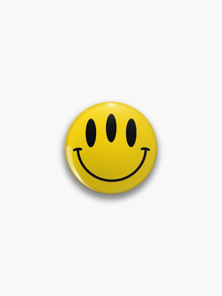 "three eyed smiley" Pin for Sale by harajokeu | Redbubble