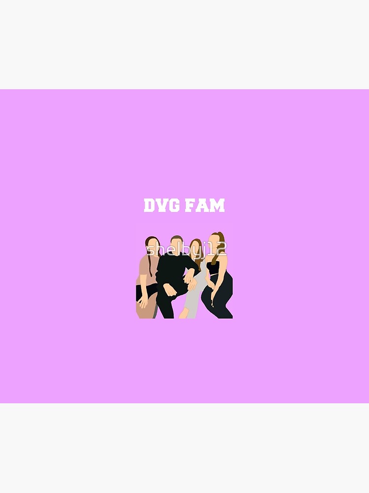 Couvre-lit « Dad V Girls - DVG Fam », par shelbyj12 | Redbubble