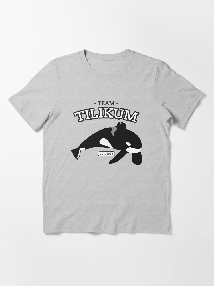 "Team Shamu - Tilikum" T-shirt by finsandflukes | Redbubble