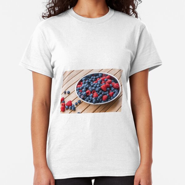 Raspberry Color Women's T-Shirts & Tops | Redbubble