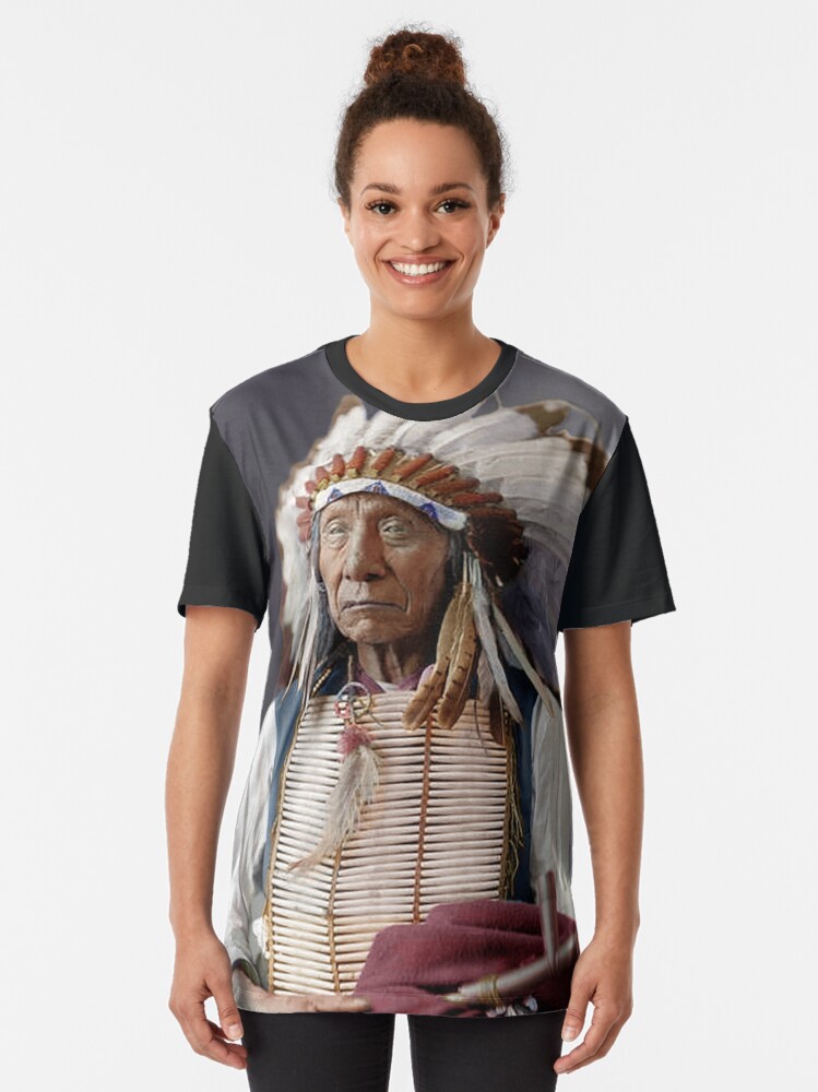 "Red Cloud Maȟpíya Lúta 1822 – 1909 Lakota" Graphic T-Shirt for Sale by ...