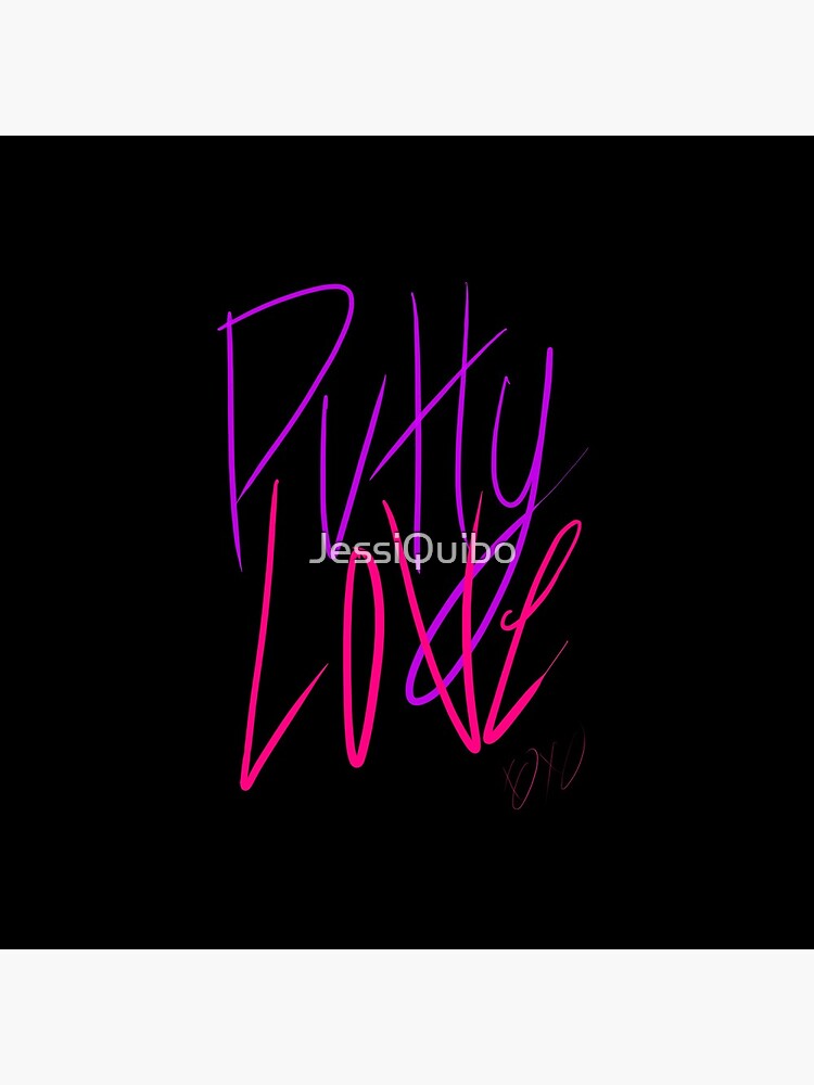 Nicki Minaj Signature
