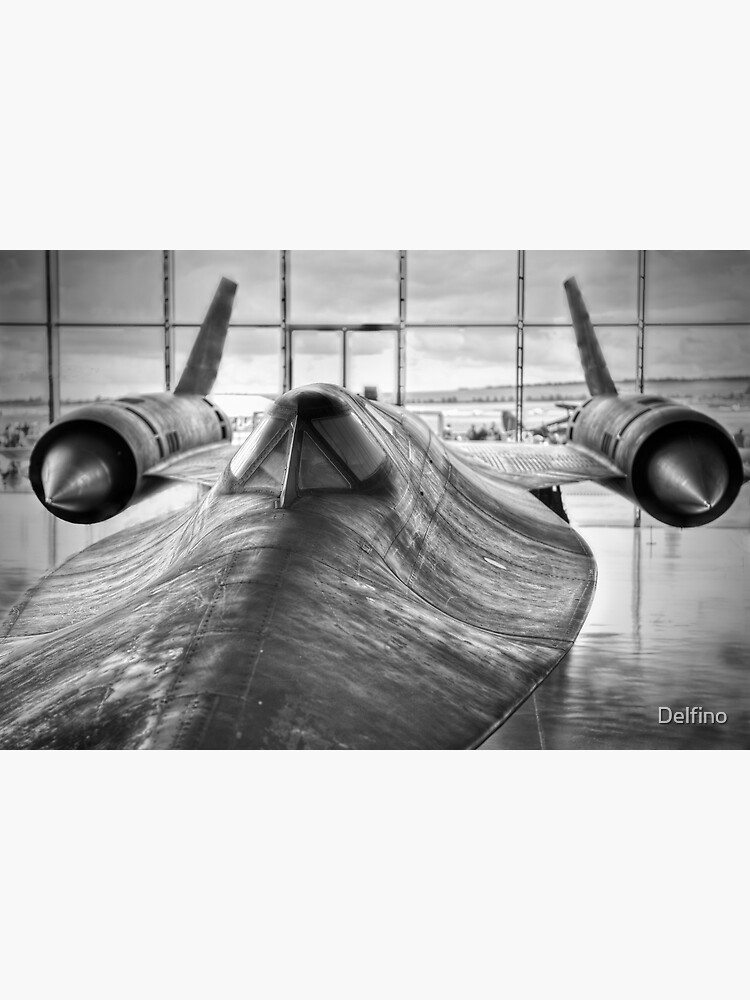 "SR 71 Blackbird" Framed Art Print for Sale by Delfino | Redbubble