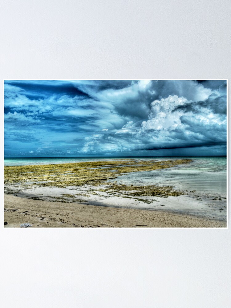 Póster «Storm coming from the East at Yamacraw Beach in Nassau, The ...