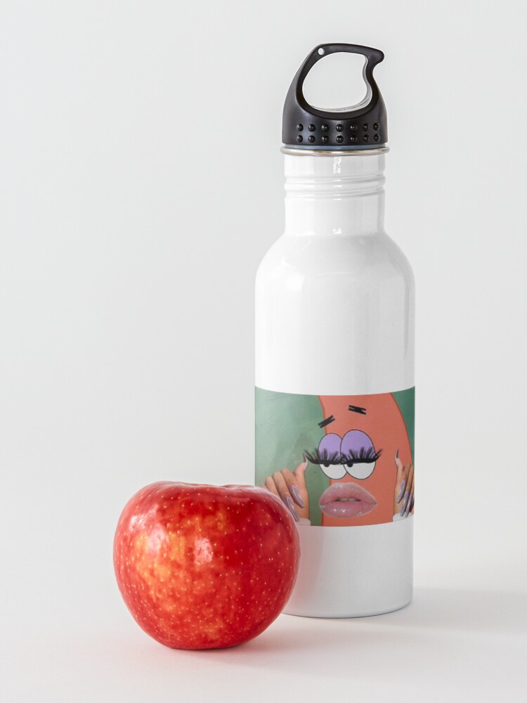 "PERIODT PATRICK" Trinkflasche von buenojulian | Redbubble