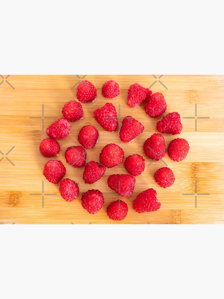 "Fresh red raspberry fruits aligned in a circle photo" Poster for Sale ...