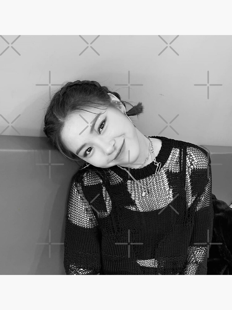 "Itzy Ryujin Black and White" Sticker for Sale by savvy810 | Redbubble