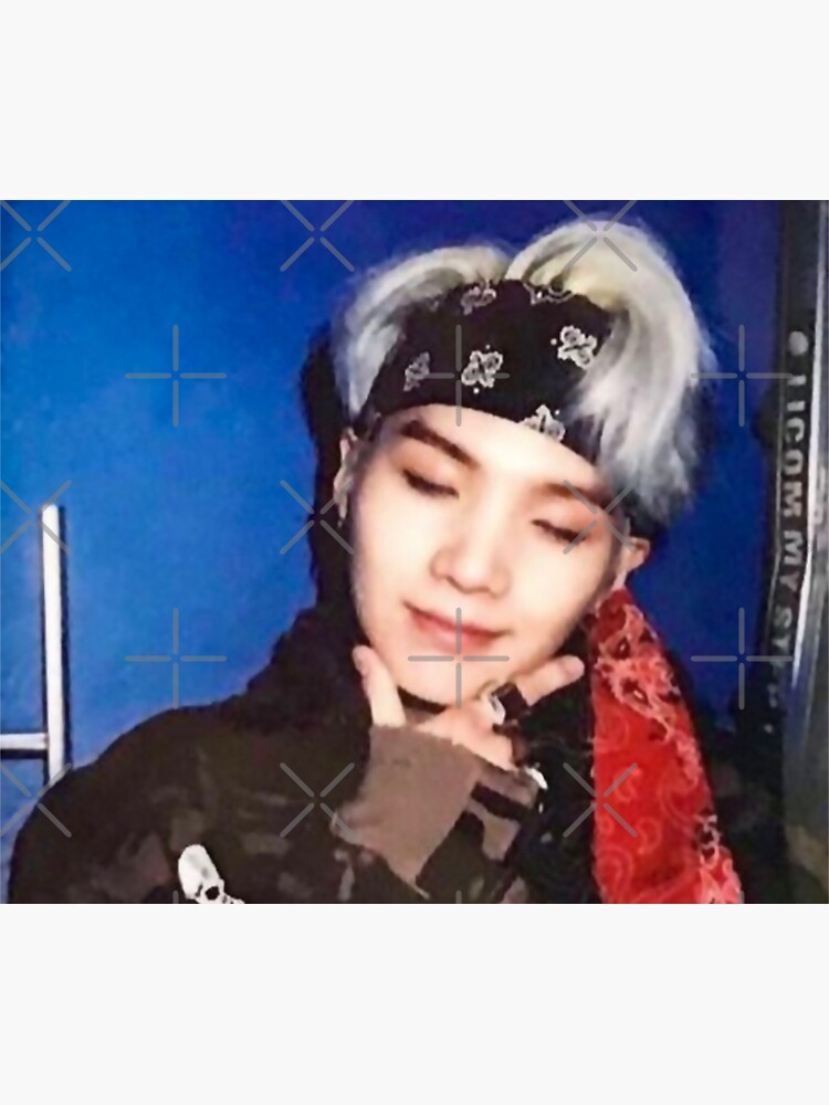 "Suga - Mic Drop" Throw Blanket for Sale by lilacbunny | Redbubble