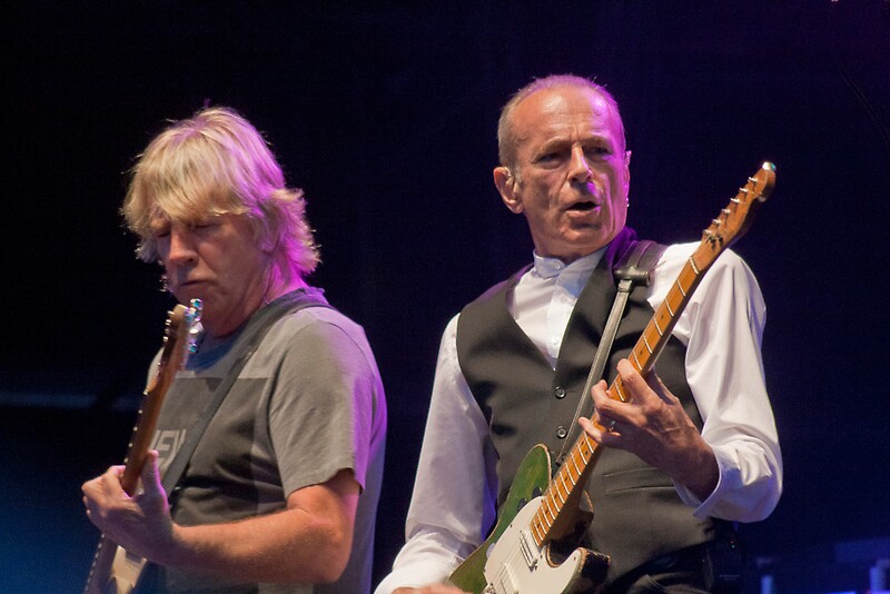 Status Quo: Posters | Redbubble