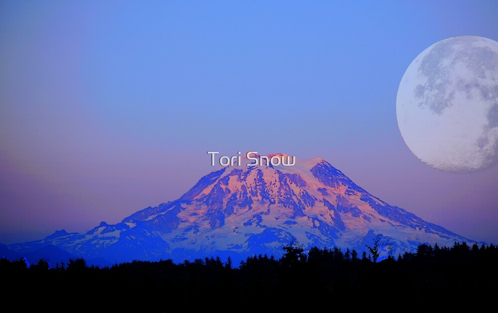 "The Super Moon and Mt. Rainier" by Tori Snow | Redbubble