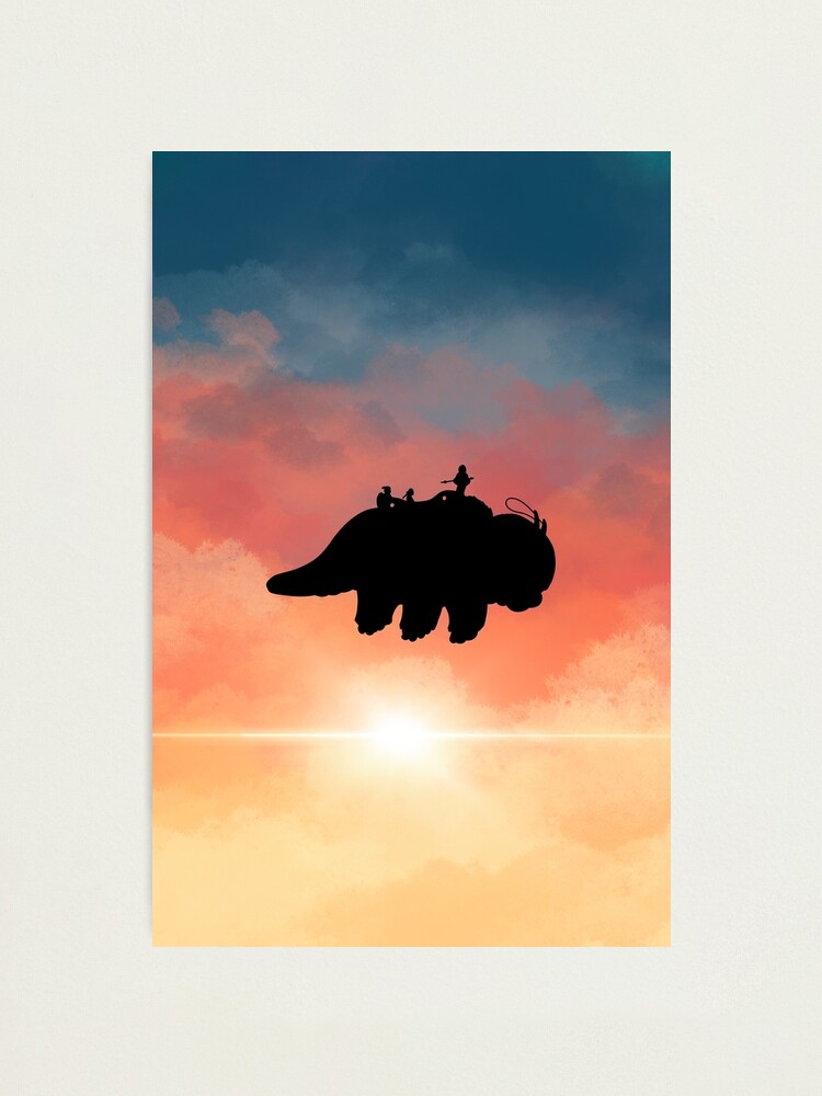 Lámina fotográfica «Pegatina Appa volando» de PanhandlePrints | Redbubble