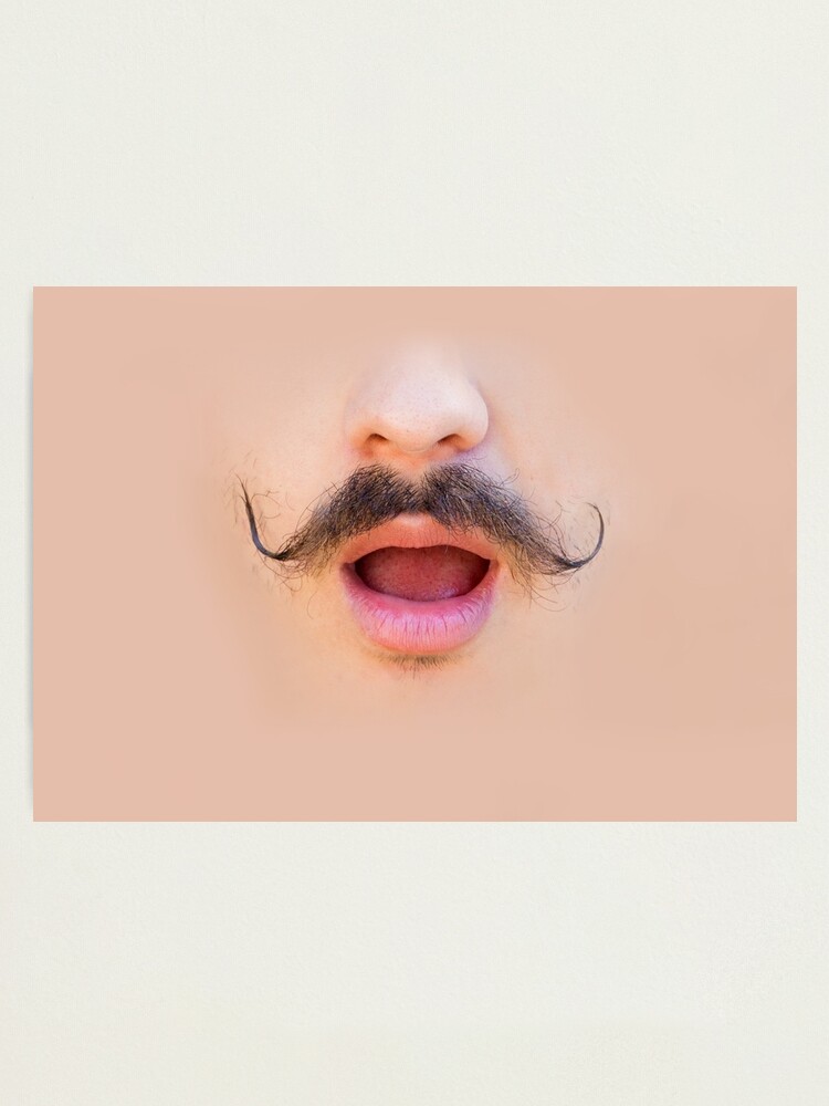 Lámina fotográfica «Cara realista de máscara de bigote gracioso» de ...