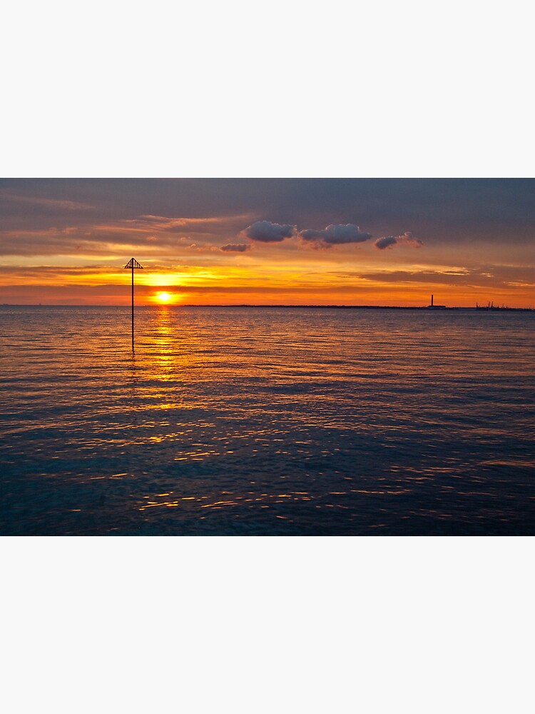 "Lee-on-Solent Sunset" Framed Art Print for Sale by HutchyP | Redbubble