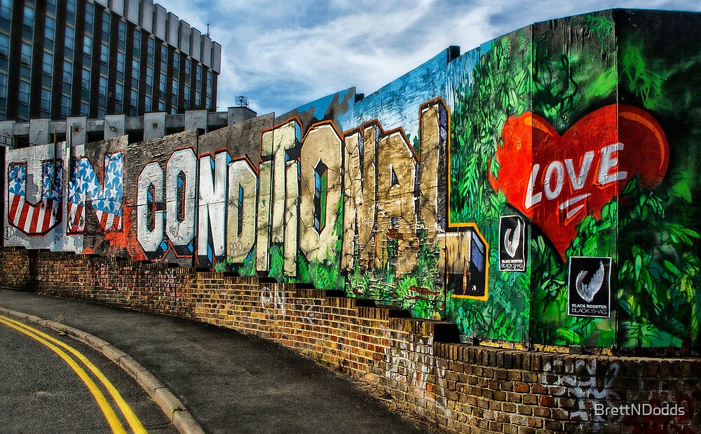 "Graffiti : Brighton" by BrettNDodds | Redbubble