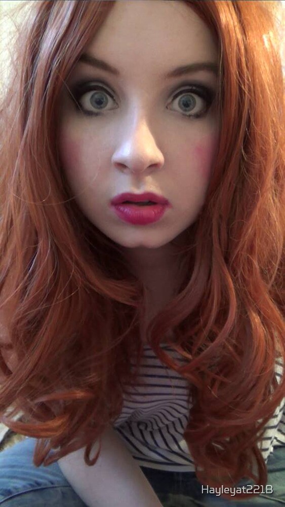 "Karen Gillan Makeup (Photoshoot)" by Hayleyat221B | Redbubble
