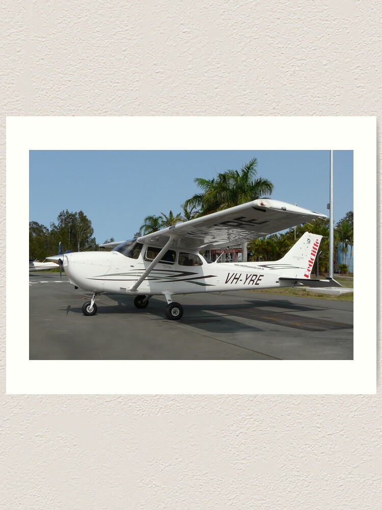 "Cessna 172 S Skyhawk SP" Art Print by stevealder | Redbubble