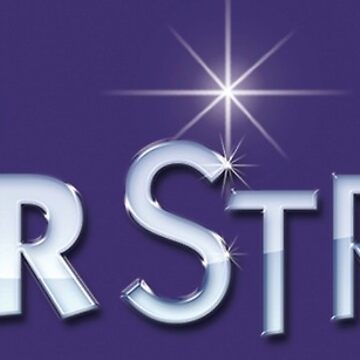 "StarStruck Movie Logo" Sticker for Sale by lindaamanzo | Redbubble