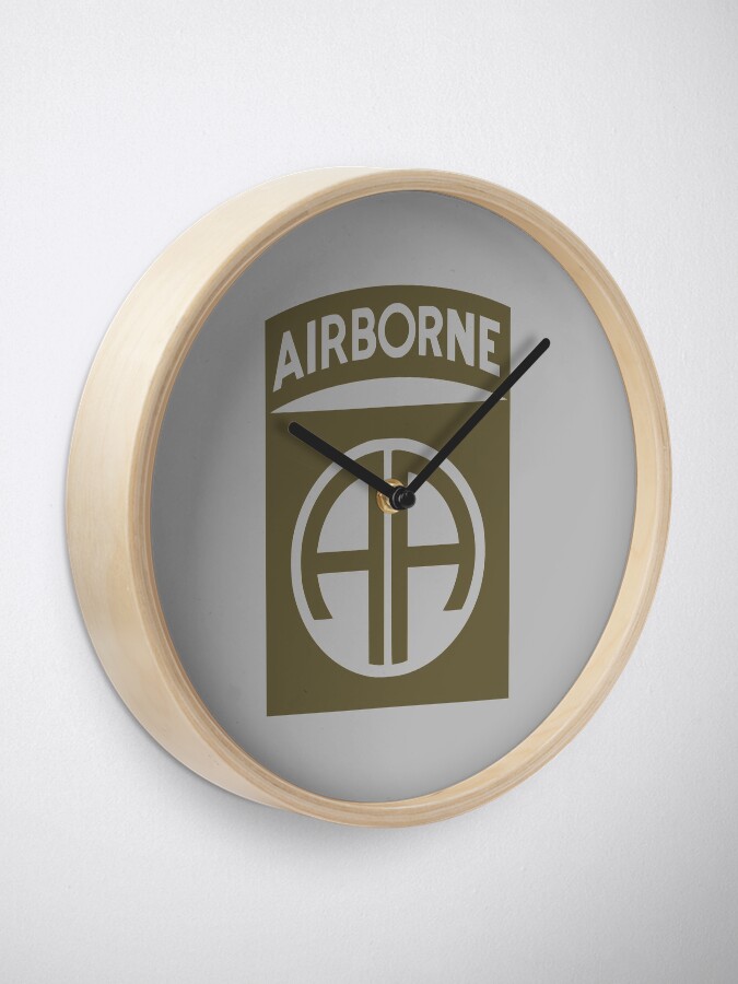 "82nd Airborne (subdued)" Clock for Sale by FireMission45 | Redbubble