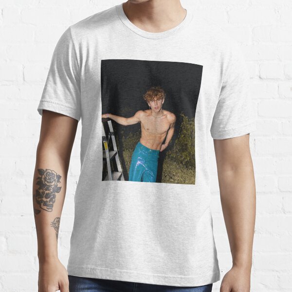 "Vin Hacker" T-shirt for Sale by andreaaml | Redbubble | vinnie hacker ...