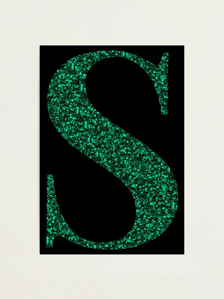Lámina fotográfica «Letra S Alfabeto con efecto de brillo verde oscuro ...