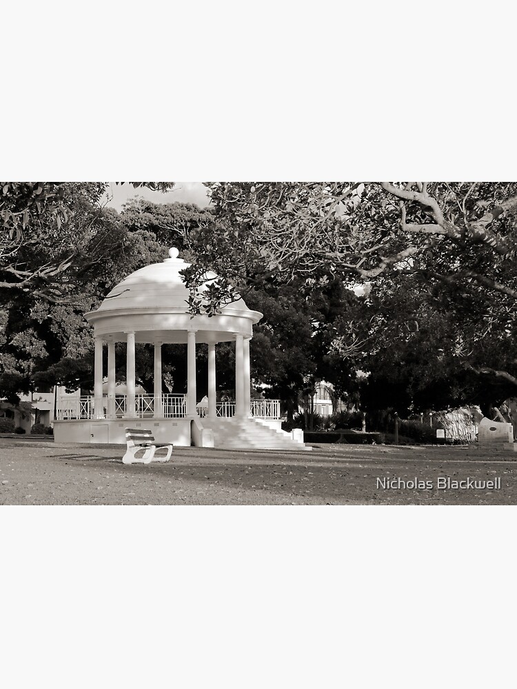 "Balmoral Beach Rotunda Black and White" Photographic Print by ...