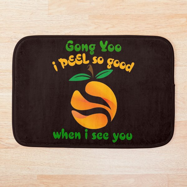 Badematte for Sale mit "Gong yoo, ich schäle so gut, wenn ich dich sehe ...