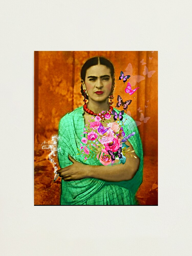 Lámina fotográfica «Frida Kahlo con Mariposas y Rosas» de ...