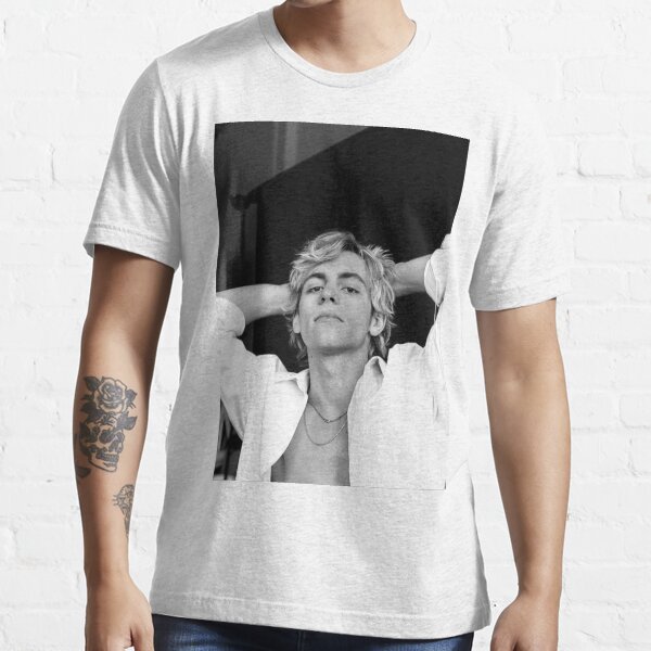 "ross lynch" T-shirt for Sale by chloejohnsvn | Redbubble | ross lynch ...