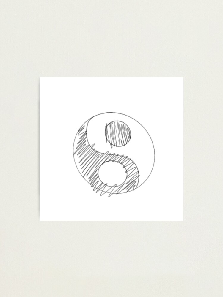 Lámina fotográfica «Símbolo de Yin Yang rasposo» de Cacaliyah | Redbubble