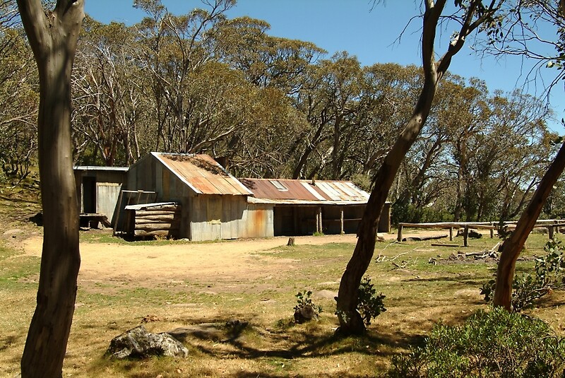 "Joe Mortelliti Gallery - Bluff Hut on Mt Stirling, alpine Victoria ...