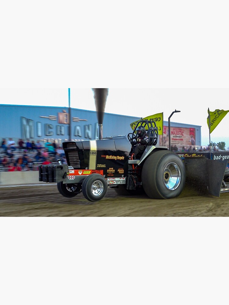 Case Pulling Tractors 1918 CASE Model Vintage Pulling Tractor With The