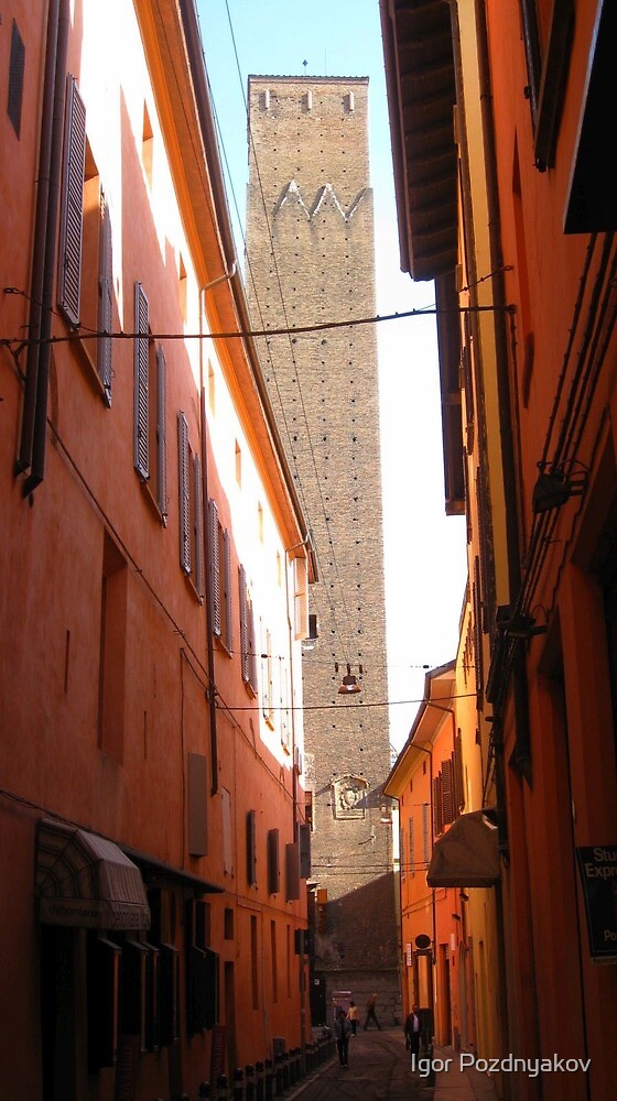 " Asinelli Tower. Bologna, Italy" by Igor Pozdnyakov | Redbubble