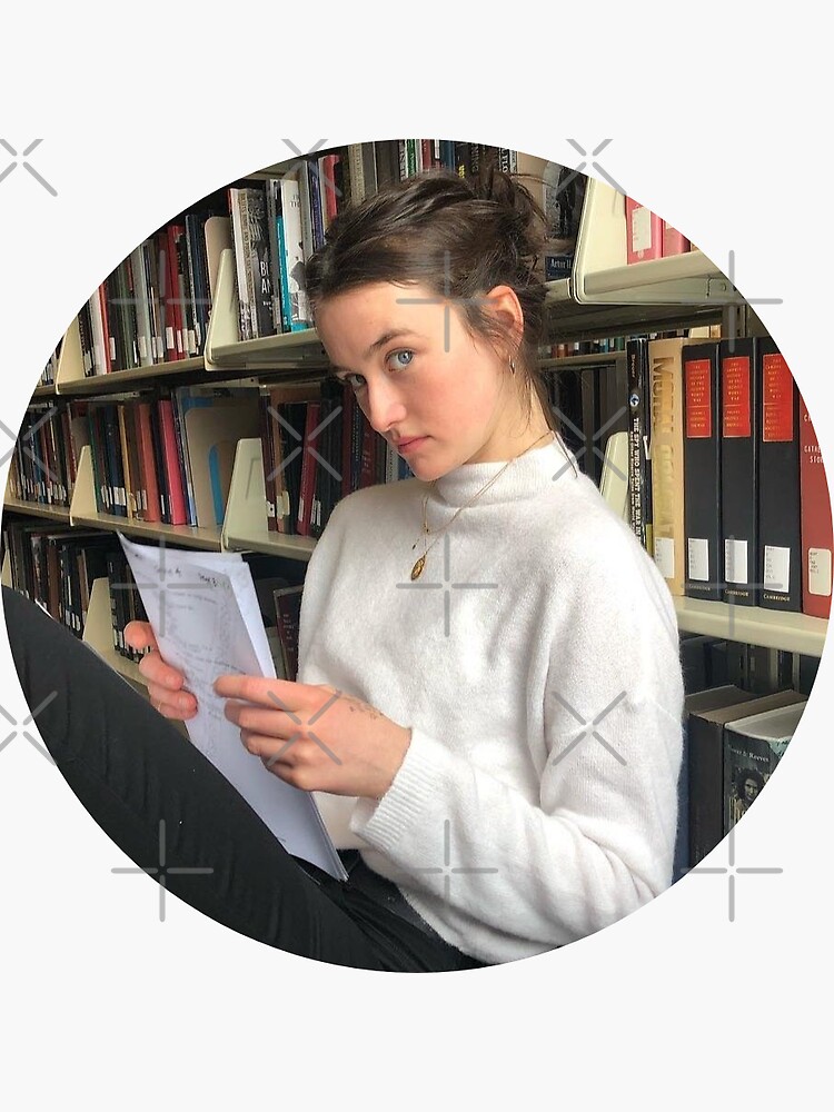 "sarah pidgeon from the wilds leah rilke" Sticker for Sale by fakehala ...