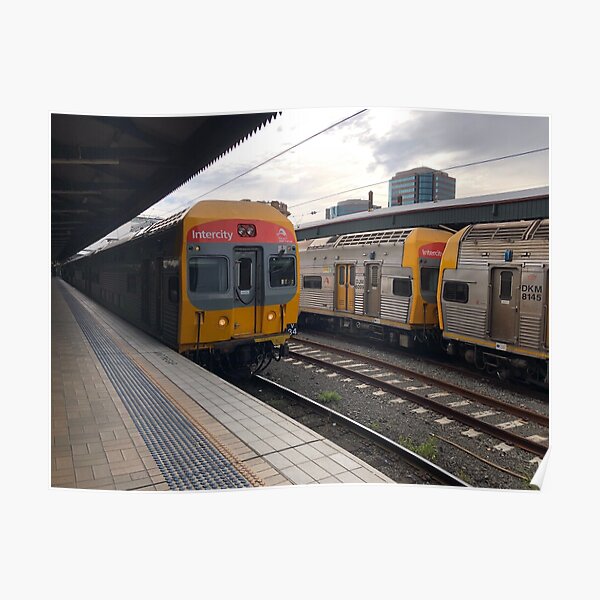 Poster « NSW TrainLink InterCity V Set à la gare centrale », par ...