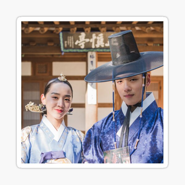 "Shin Hye Sun as Jang Bong Hwan / Kim So Yong and Kim Jung Hyun as ...